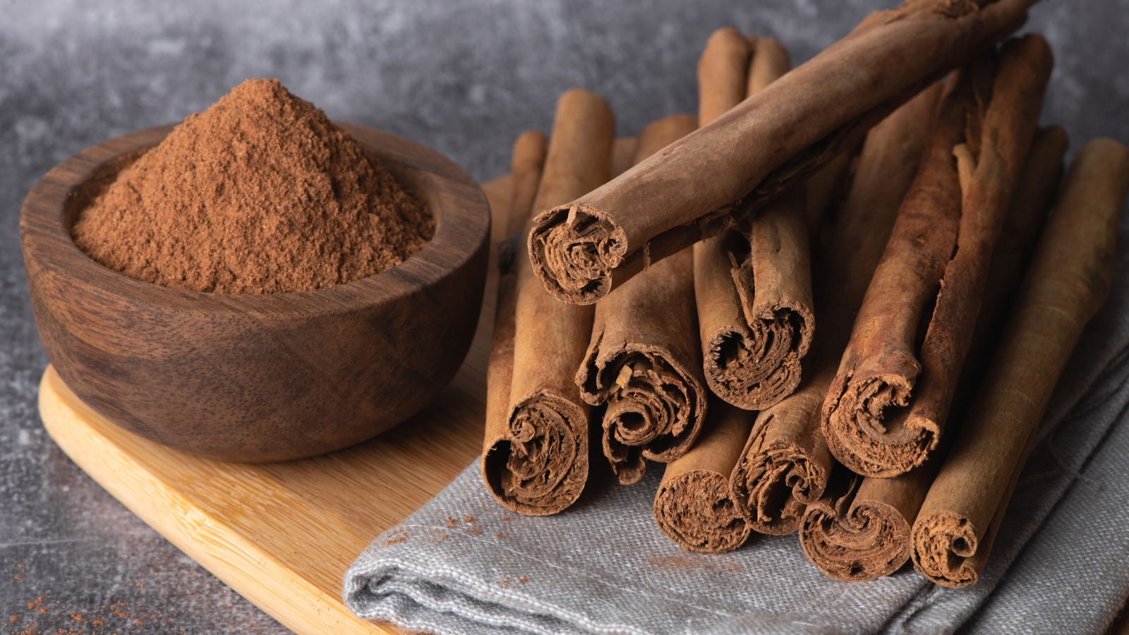 Cinnamon and Cassia: The Similarities & Differences - Asia Specialty ...